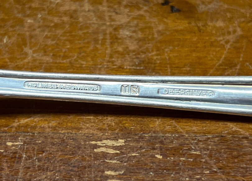 HOLMES & EDWARDS Inlaid IS Deep Silver Serving Slotted Spoon Set Of 2 ...