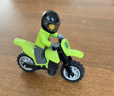 Lego MOTORCYCLE Dirt Bike and Minifigure Lime Green 03 | eBay