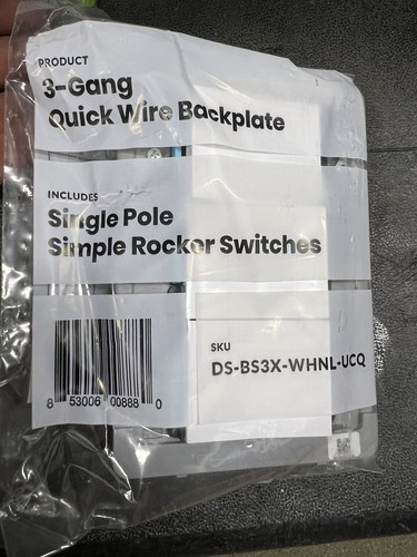 NEW Deako 3-Gang Backplate, Simple Rocker Switch, DS-BS3X-WHNL-UCQ | eBay