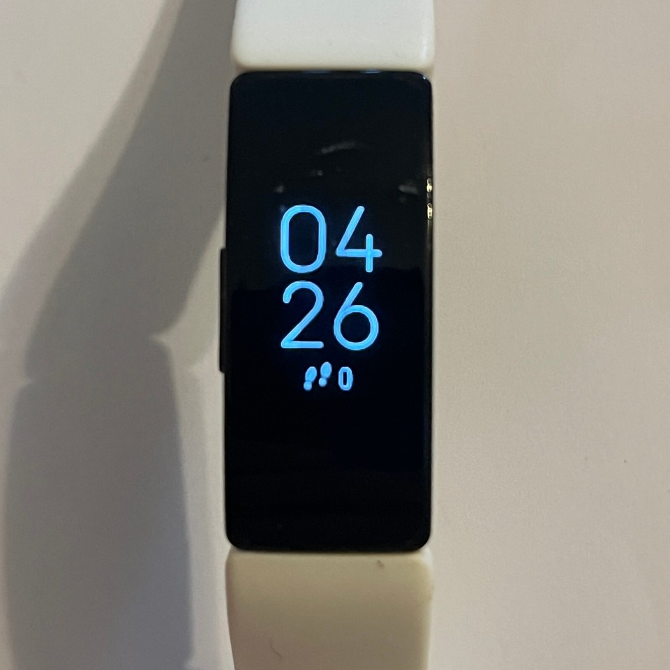 Fitbit Inspire HR Fitness Activity Tracker w/ Heart Rate Monitor FB413 ...