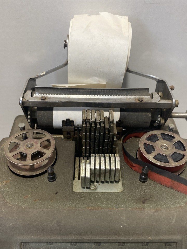 Mechanical Adding Calculator Business Machine Crank Register Vintage RC ...