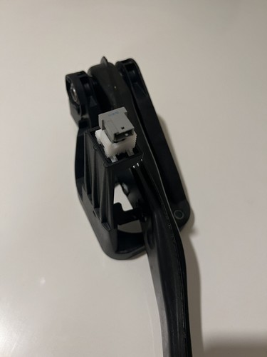 MERCEDES-BENZ A W176 Brake Pedal A2462900400 A2462900019 2017 11792245 ...