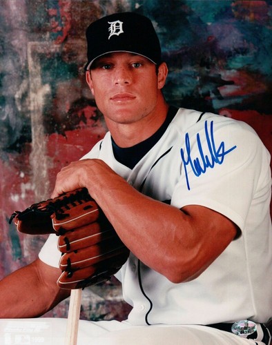 Gabe Kapler Signed 8X10 Photograph Autograph Posing w/Glove Auto COA ...