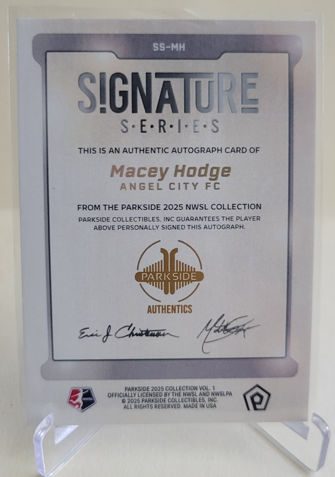 2025 PARKSIDE NWSL VOL 1 MACEY HODGE RC AUTO SIGNATURE SERIES SER# 58/ ...