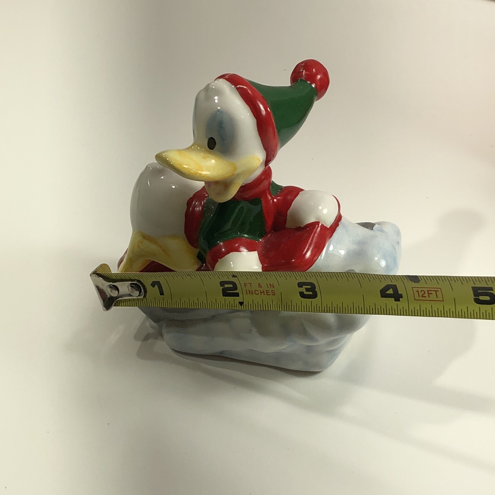 Enesco DONALD Duck ON SLED FIGURINE Disney Wonderful Winterland 653039 ...