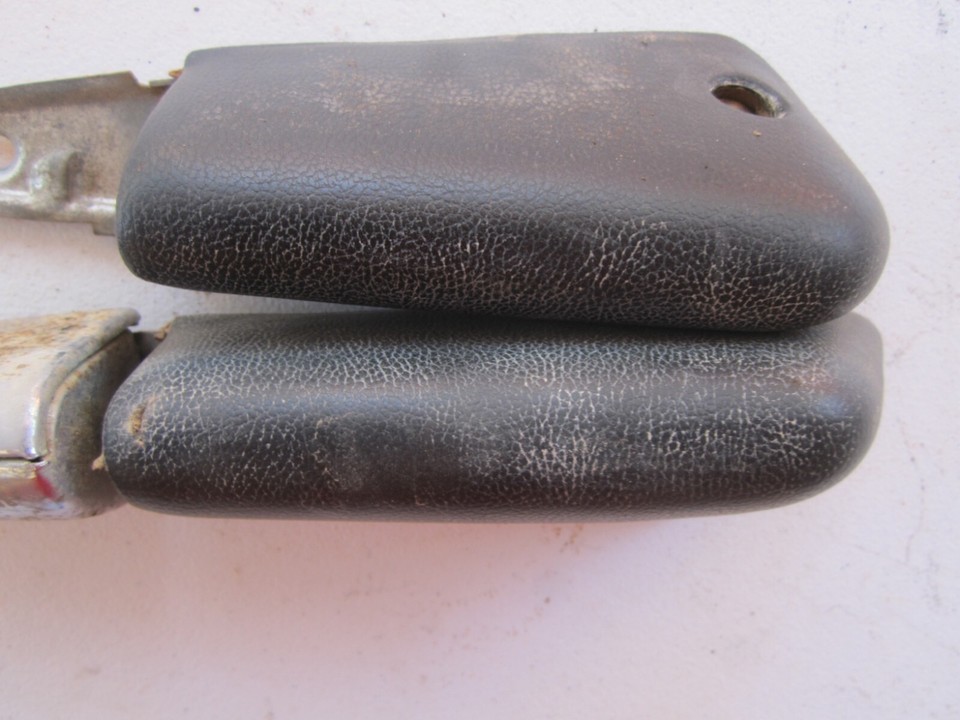 FORD FALCON 2 DOOR STATION WAGON REAR SEAT ARM RESTS W/ ASH TRAY OEM | eBay