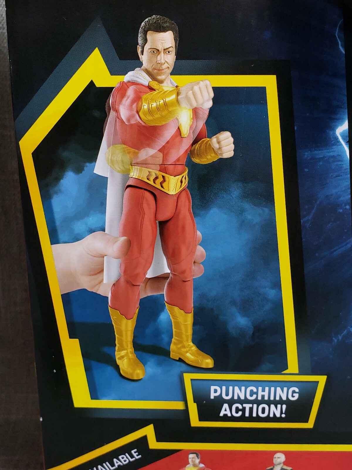 DC Shazam Thunder Punch Action Figure 20 Sounds & Phrases Ages 4 Mattel ...