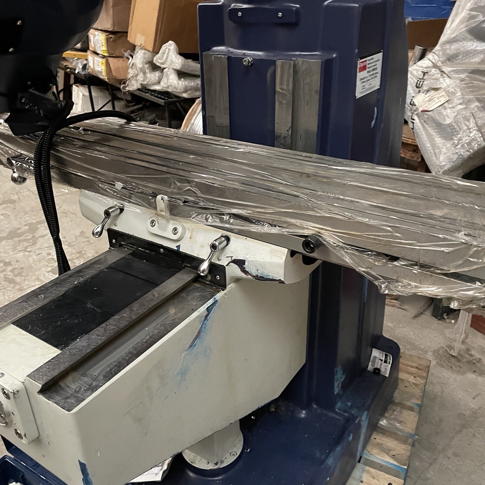 NEW DAYTON VERTICLE MILLING MACHINE 88" H X 62 W 48WE80 **FREE SHIPPING ...