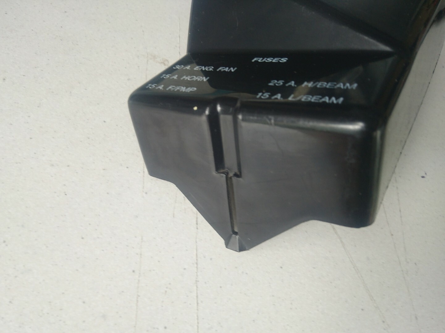 Vn Vp Vq Fuse Box Lid Holden Commodore Statesman Calais V8 | eBay