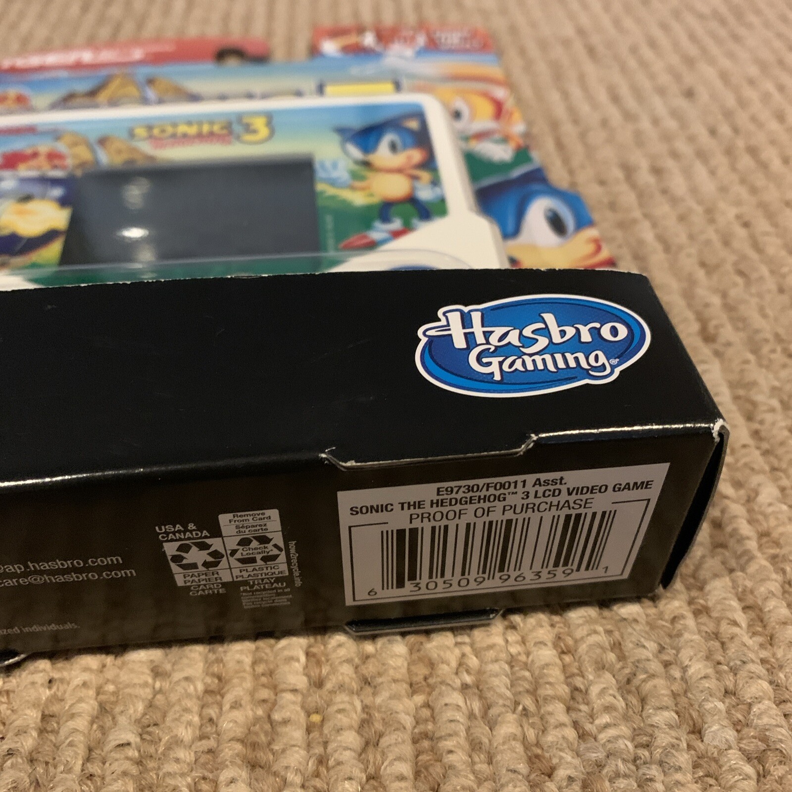 Hasbro Tiger Electronics Sonic the Hedgehog 3 Electronic LCD Video Game ...