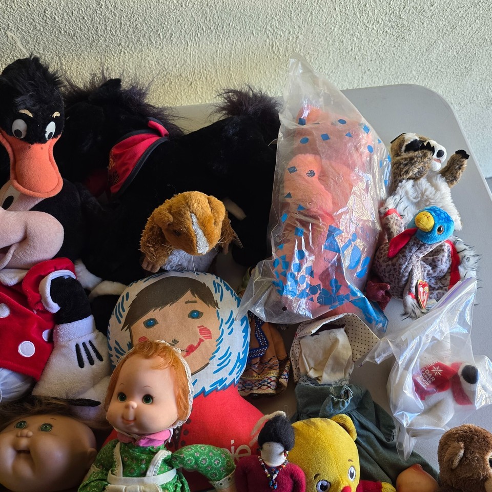 Lot Vintage Stuffed Animals Minnie Kangaroo Cabbage Patch Hand Puppets ...