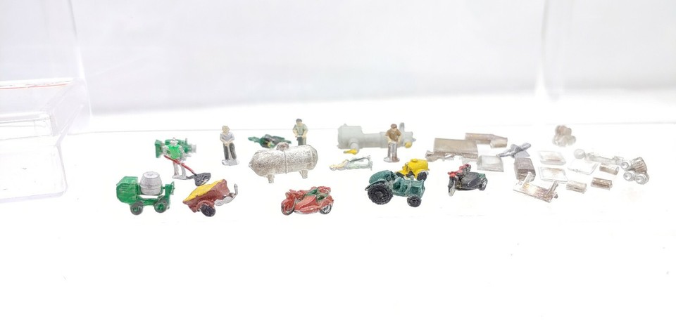 N Scale Pewter Figures Workmen Tractors Motorcycles Cement Mixer Farm ...