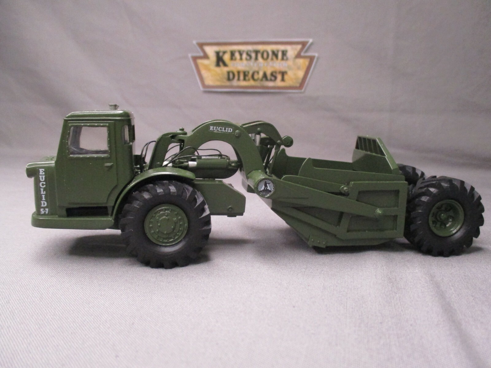 Dan Models Romania - Euclid S-7 Motor Scraper Military - 1:50 Scale ...