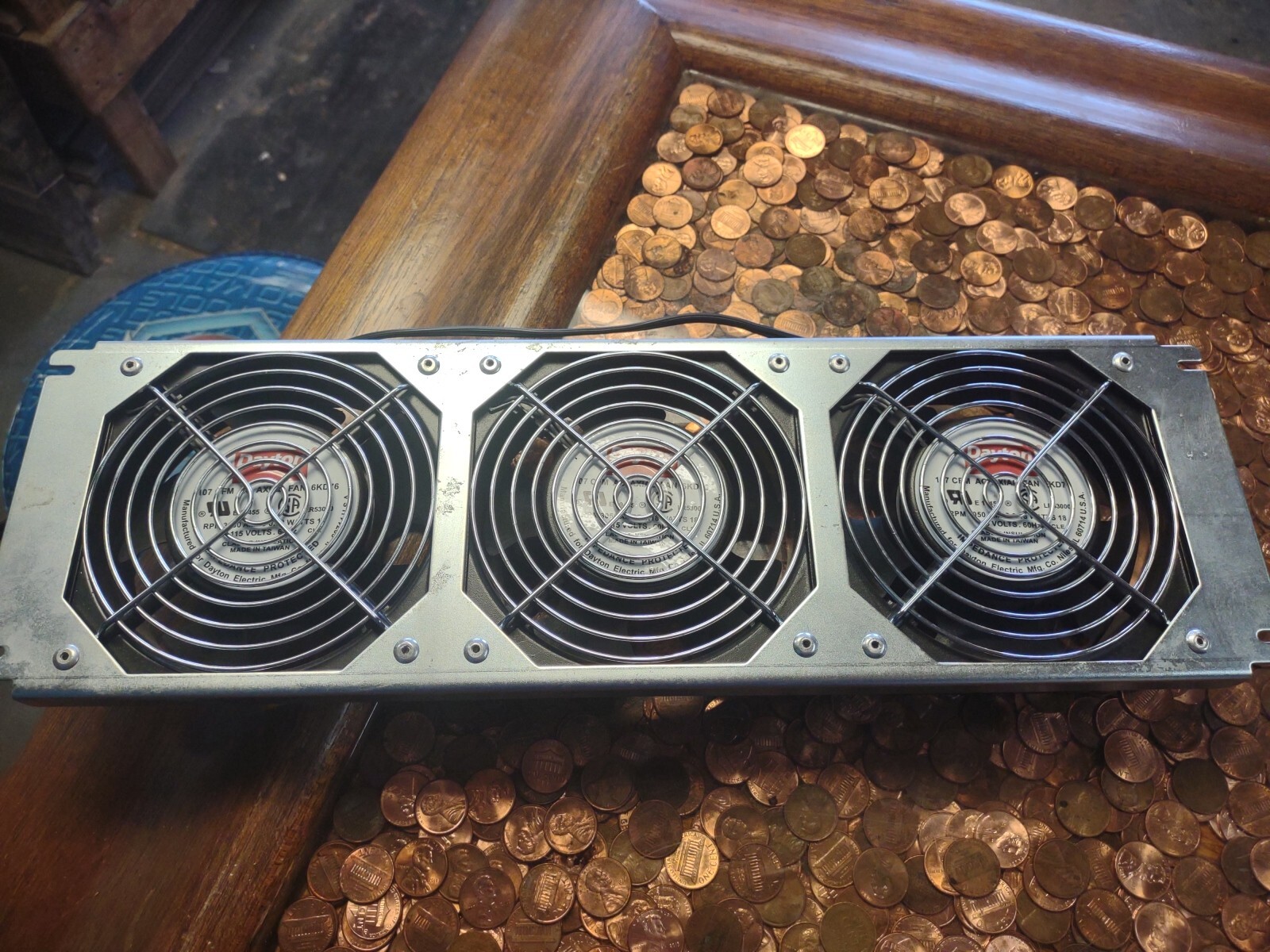 Dayton 6Kn83 A Equipment Rack Fan Strip 115V 16 1/2 X 5 1/8 Axial Fan ...