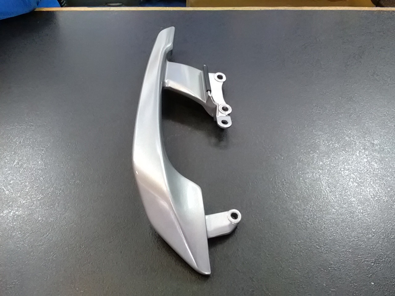 GENUINE HONDA RIGHT GRAB RAIL REAR GRIP CB500X 2013 2014 IRON NAIL ...