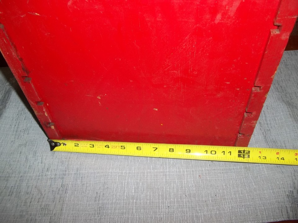 44 VINTAGE WOODEN PENCIL PLUG LURES W/VINTAGE RED WOODEN TACKLE BOX ...