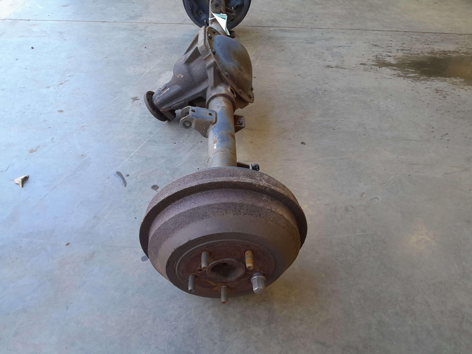 05 - 11 Dodge Dakota Rear Axle Assembly 3.55 Ratio 132K Miles OEM ...