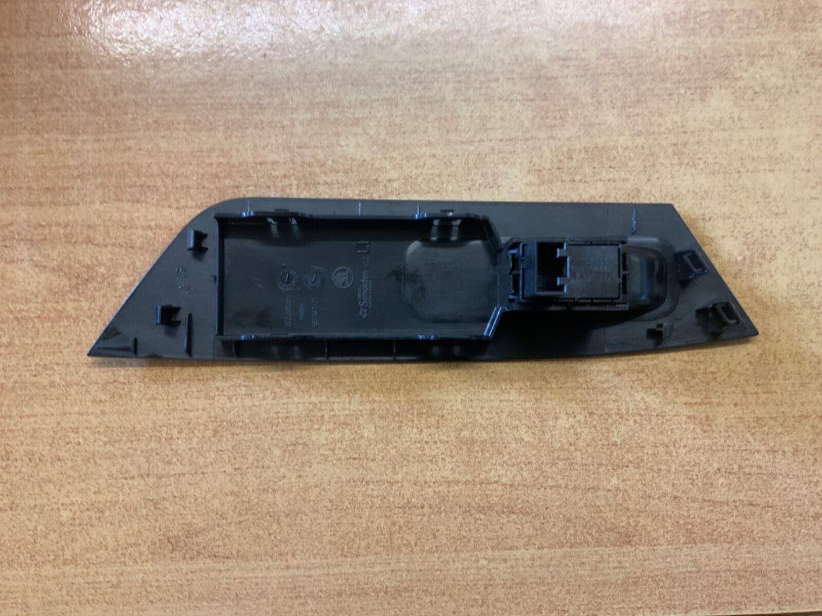 Skoda Kodiaq scout 2020 Electric window control switch 5G0959855K left ...