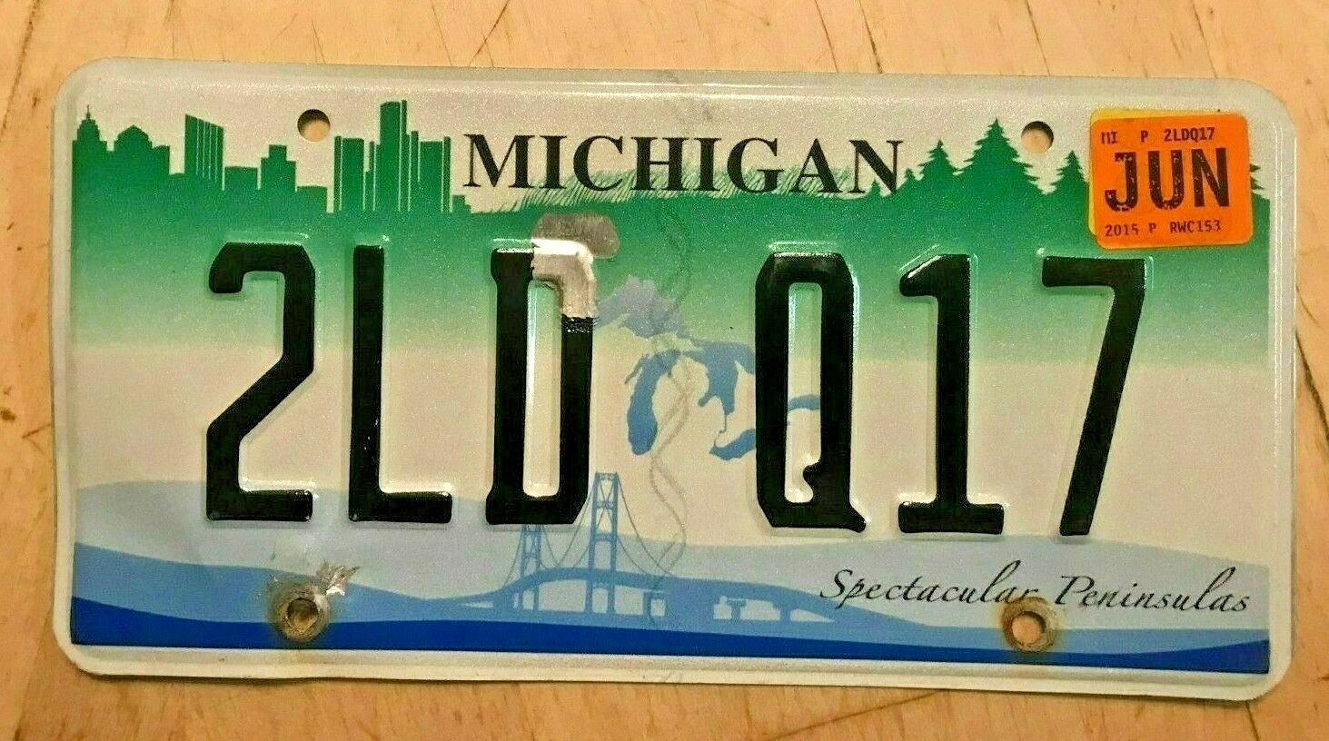 MICHIGAN GRAPHIC SPECTACULAR PENINSULAS PASSENGER LICENSE PLATE " 2LD ...