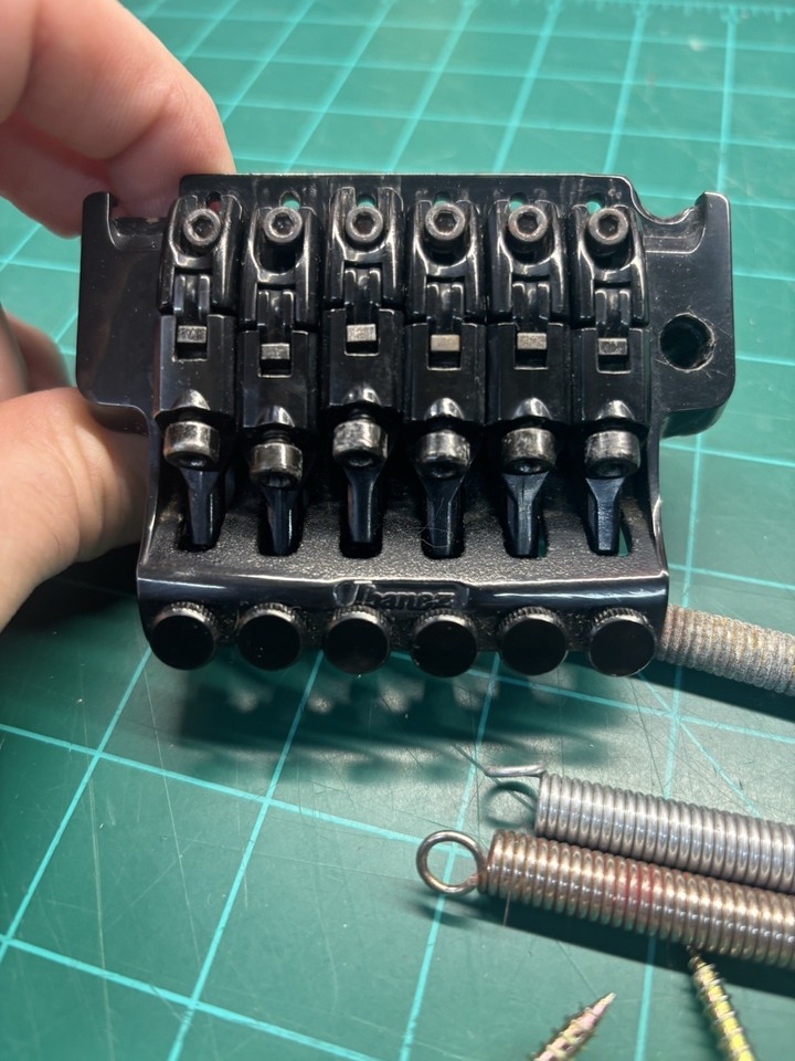 2006 Ibanez Edge III Floyd Locking Tremolo Bridge Powder Cosmo w/ HW | eBay