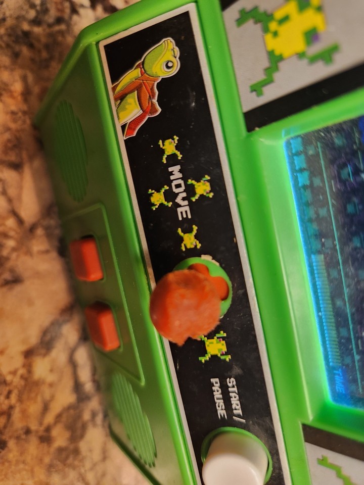 Frogger Retro Mini Classic Arcade Game Handheld Konami Tested Working ...