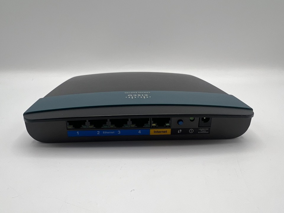 Cisco Linksys EA-Series EA2700 Dual-Band N600 Gigabit Router | eBay
