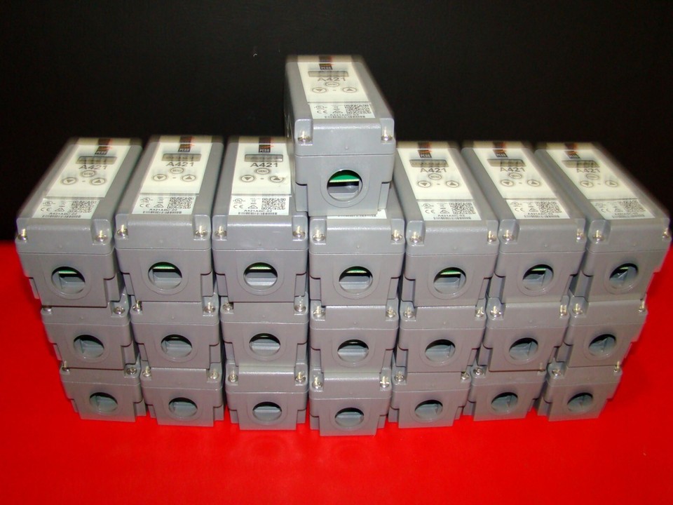 PENN A421 Johnson Controls A421ABC-02 Temperature Control Thermostat ...