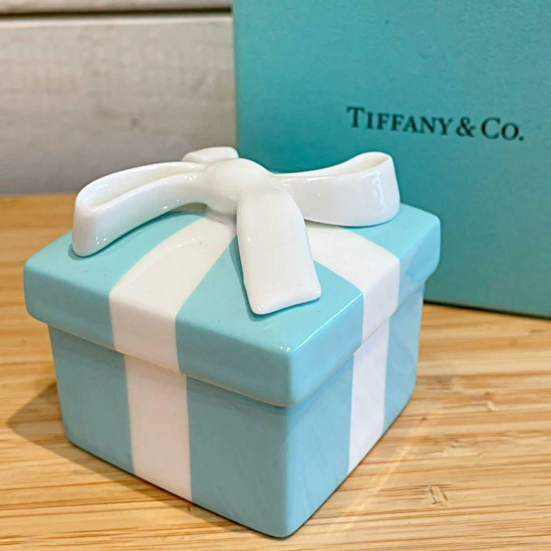 Tiffany And Co Box Bow