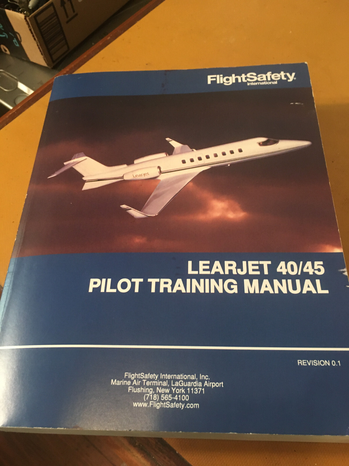 Learjet 40 & Learjet 45 Pilot Training Manual | eBay