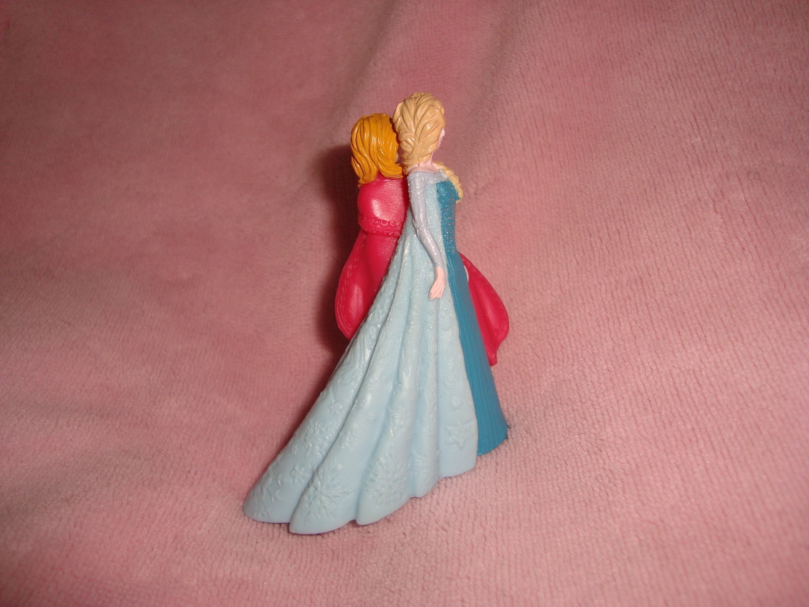Frozen Disney Princess Elsa & Anna Plastic DecoPac Cake Topper 3" tall ...