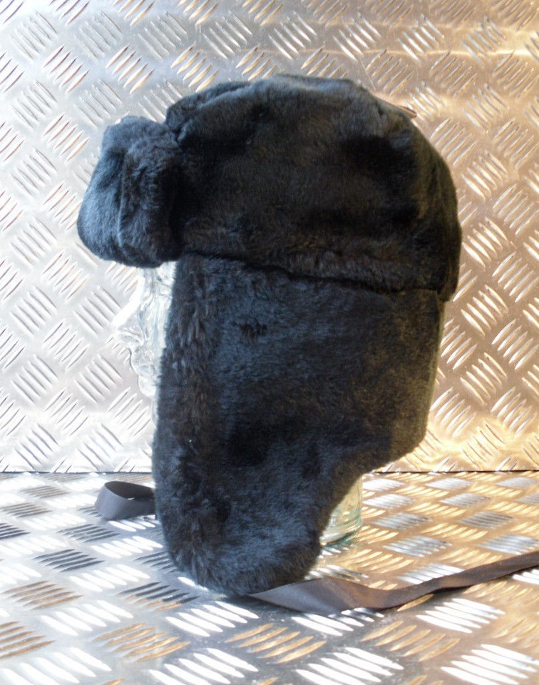 Russo/Soviet / USSR Nero Cossack Cappello Con Orecchio Flaps. All ...