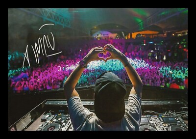 AVICII AUTOGRAPHED SIGNED & FRAMED PHOTO PRINT | eBay