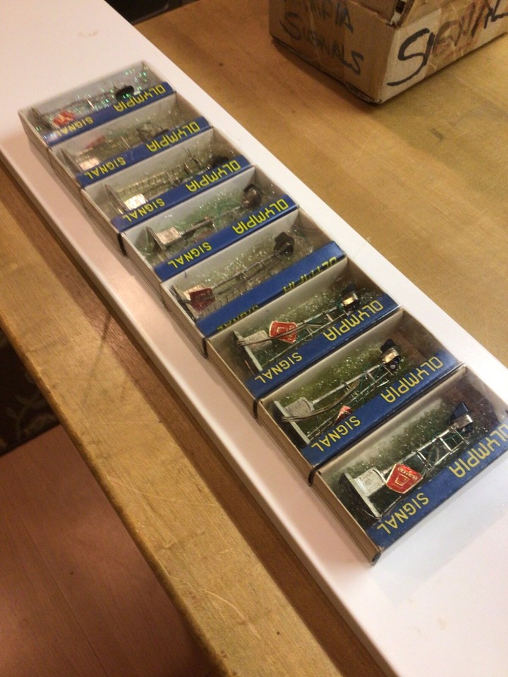 Package of 8 Olympia Brass HO Scale Assorted Vintage Railroad Signals ...
