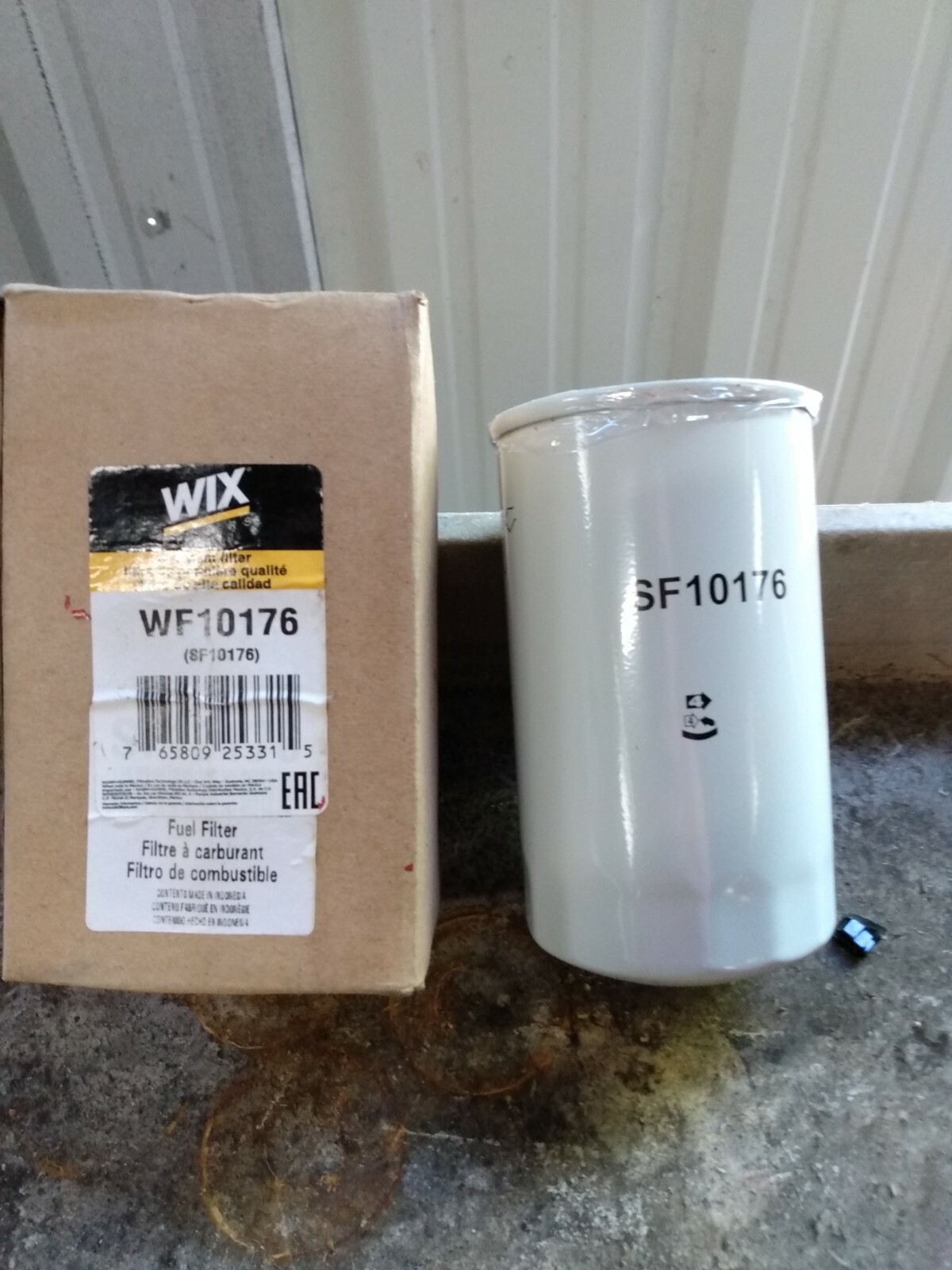 WIX WF10176 - Fuel filter cross reference