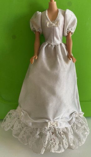 💍 Vtg 1990 Barbie Bridal Collection White Wedding Dress #779 Bows ...