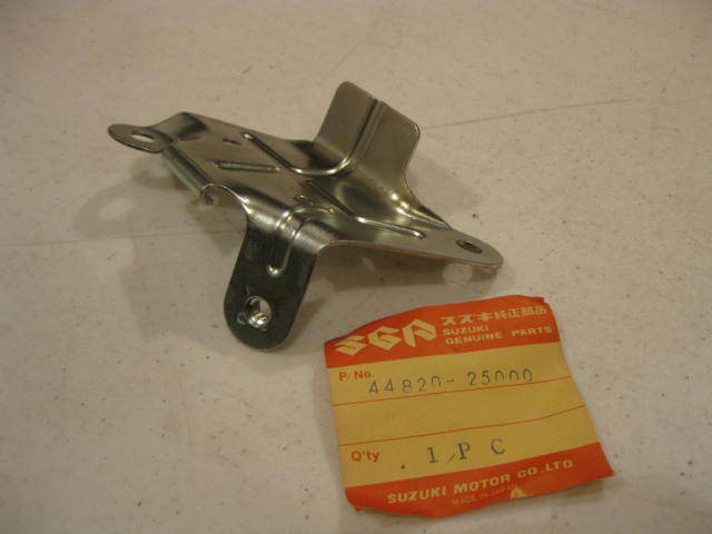 Suzuki NOS TC90, TS90, 1970 to 1972, Bracket / Holder, # 44820-25000 ...