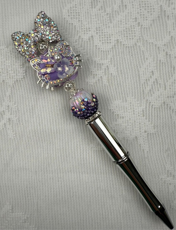 Custom hand made beaded pens! Bling pens! H Kitty! Gifts, basket filler ...