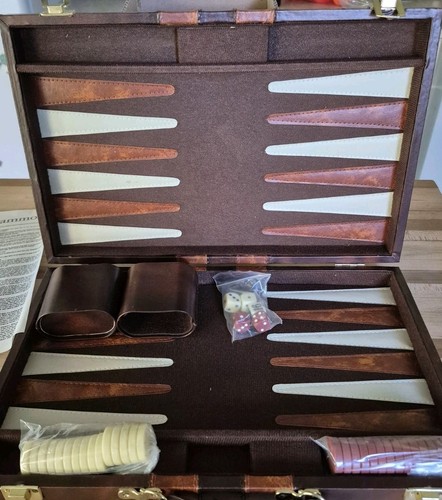 Tournament Pavilion Backgammon Set in Brown Leatherette Case W Box 1999 ...