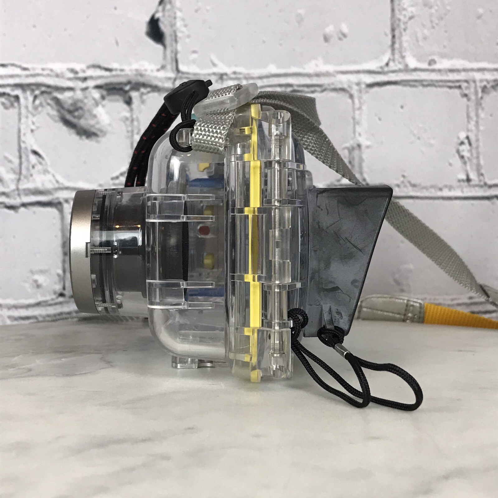 Canon WP-DC70 Waterproof Case 40M/130ft. See Through Underwater Camera ...