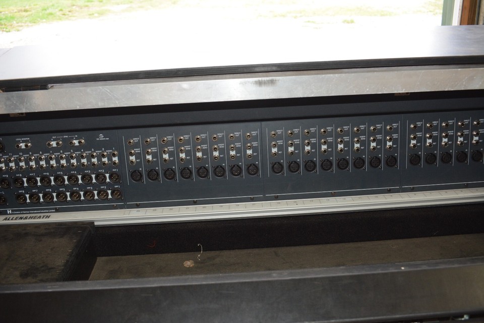 Clean ALLEN & HEATH ML4000 Analog Console 48 Channel Mixing Console ...