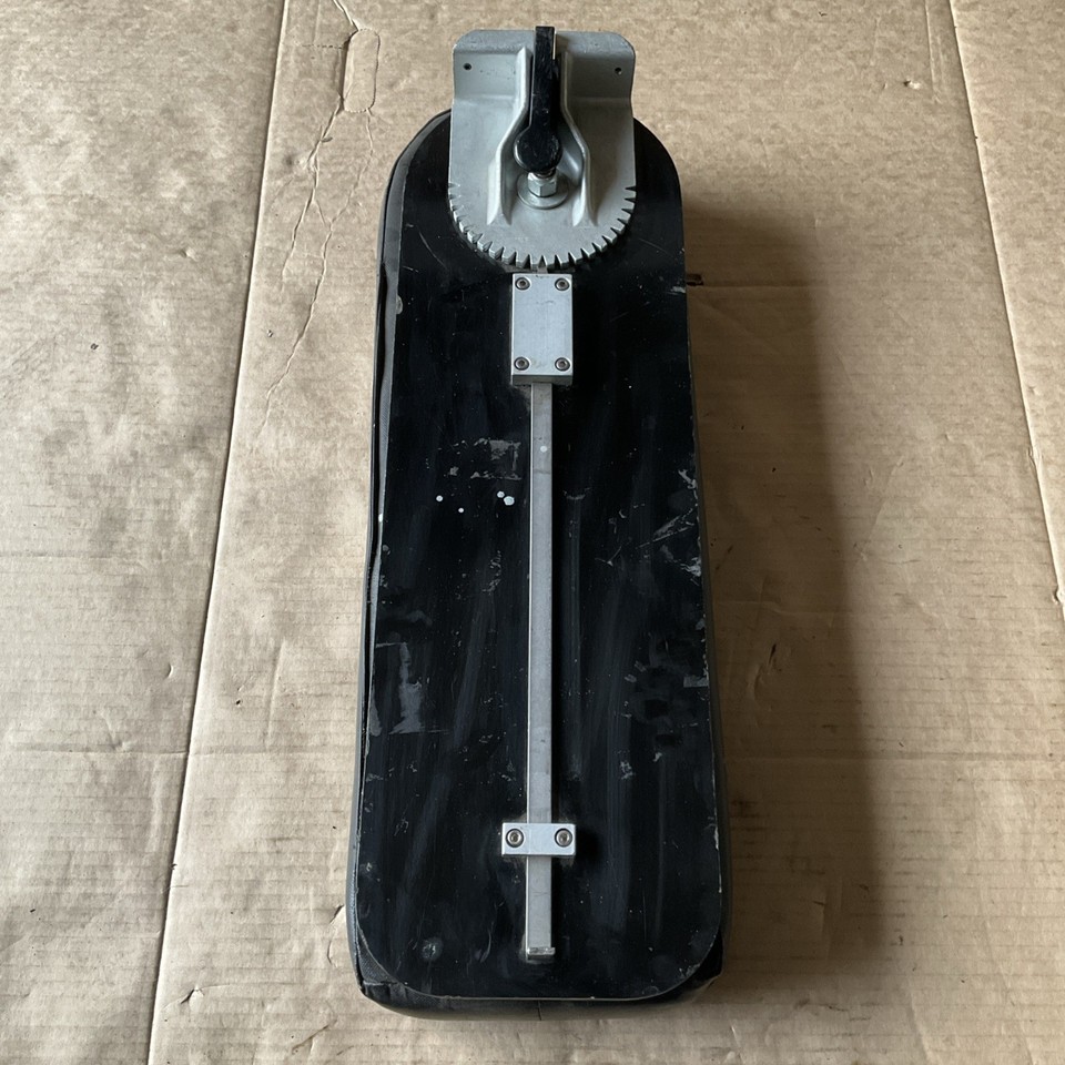 Midmark Ritter Surgical OR Table Arm Board With Pad Color Black Swivel ...