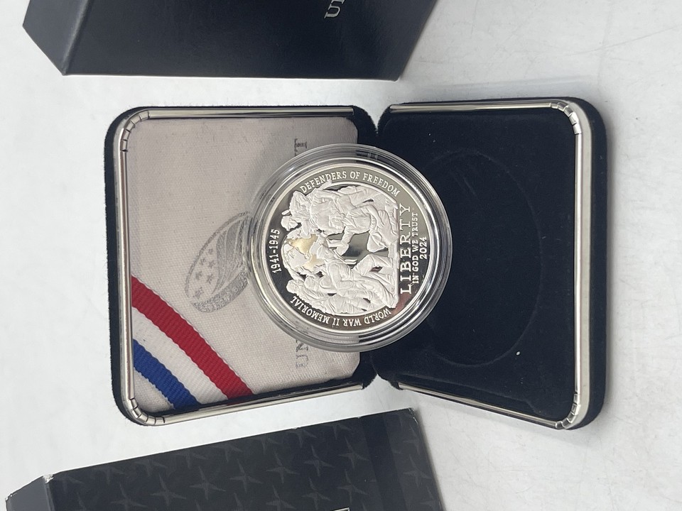 2024 Greatest Generation $1 Silver Proof Commemorative Coin With Box ...