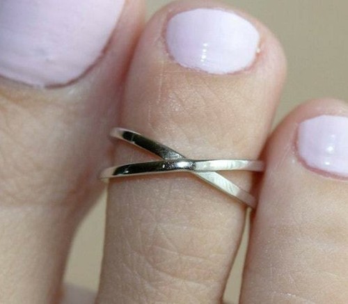 Women's Solid Metal 925 Silver Adjustable Criss Cross Toe Ring White ...