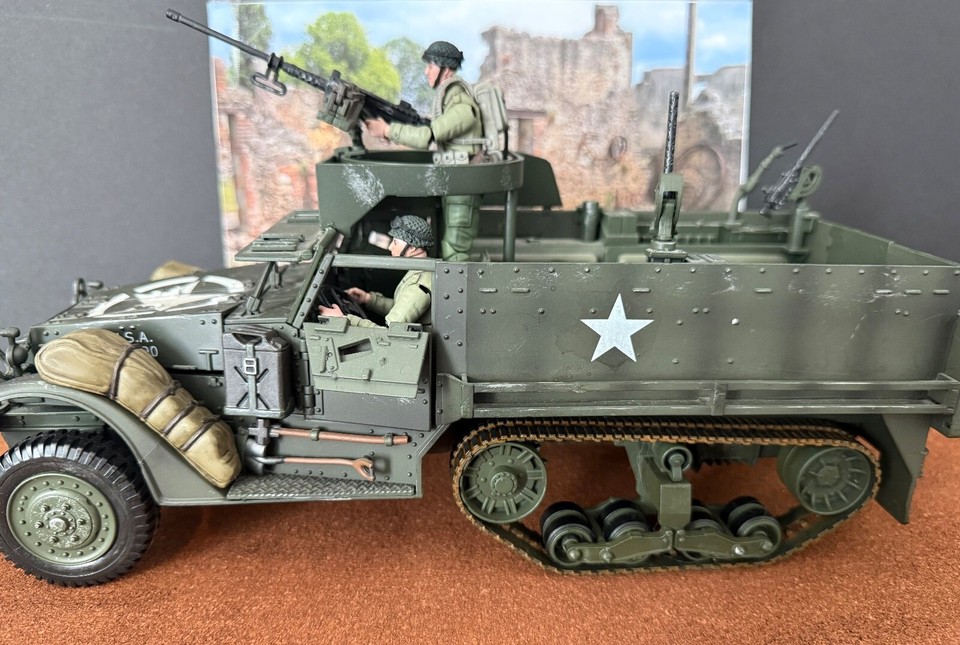 1/18 US M3A3 Halftrack 21st Century Toys Ultimate Soldier XD & 2 Joytoy ...