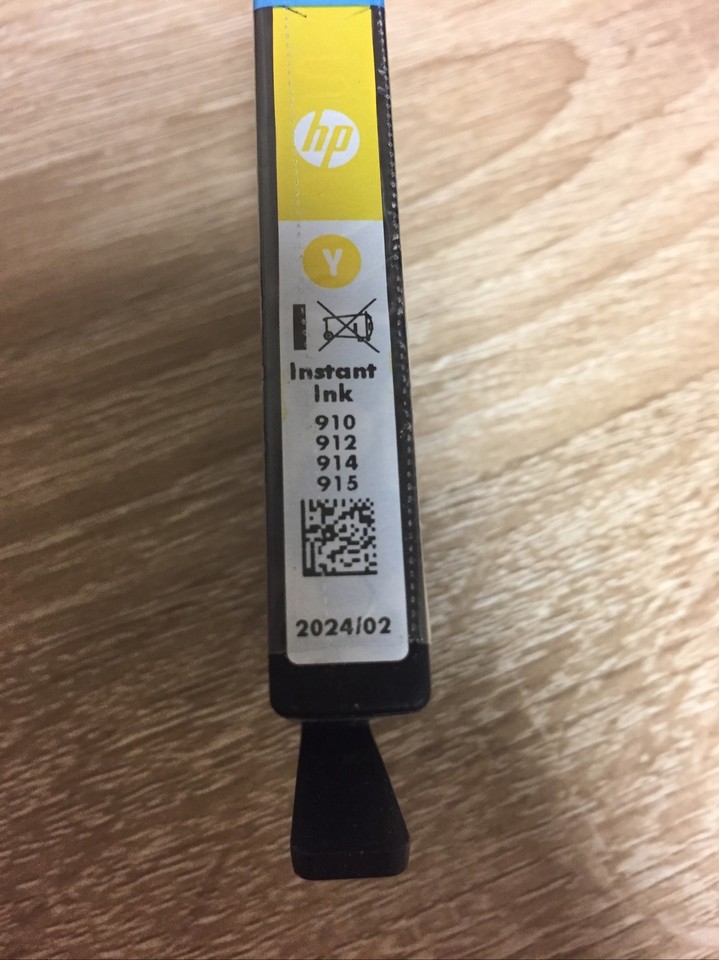 HP 910 Ink Cartridge - Yellow 2024/02 | eBay