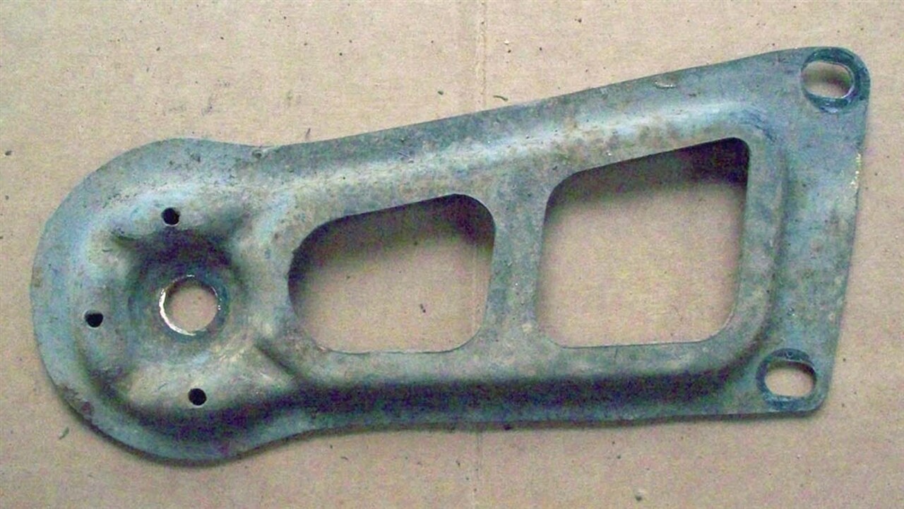 Mercedes Rear Subframe Mounting Bracket Left C107 R107 W114 W115 W123 ...