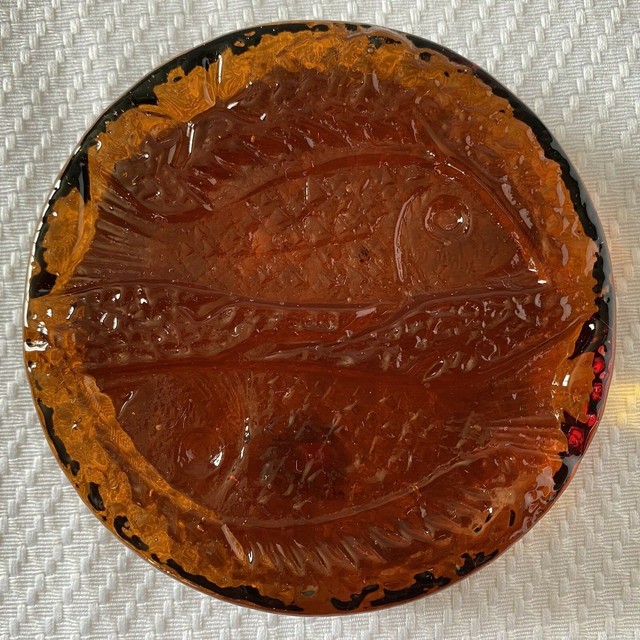 VTG Blenko Handmade Amber Glass Fish Medallion Paperweight Art Glass 4 ...