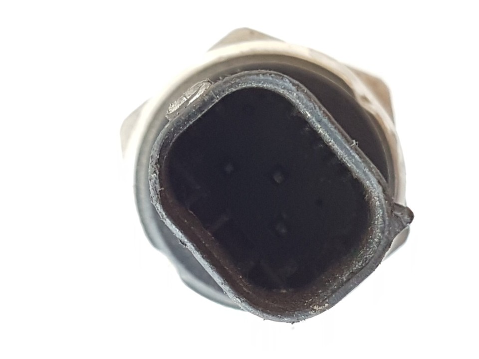 Mercedes-Benz Sprinter W906 Fuel Rail High Pressure Sensor FUEL RAIL ...