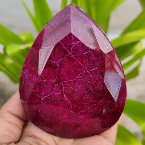 Natural 2672 Ct With Certificate African Red Ruby Gemstone For Self ...
