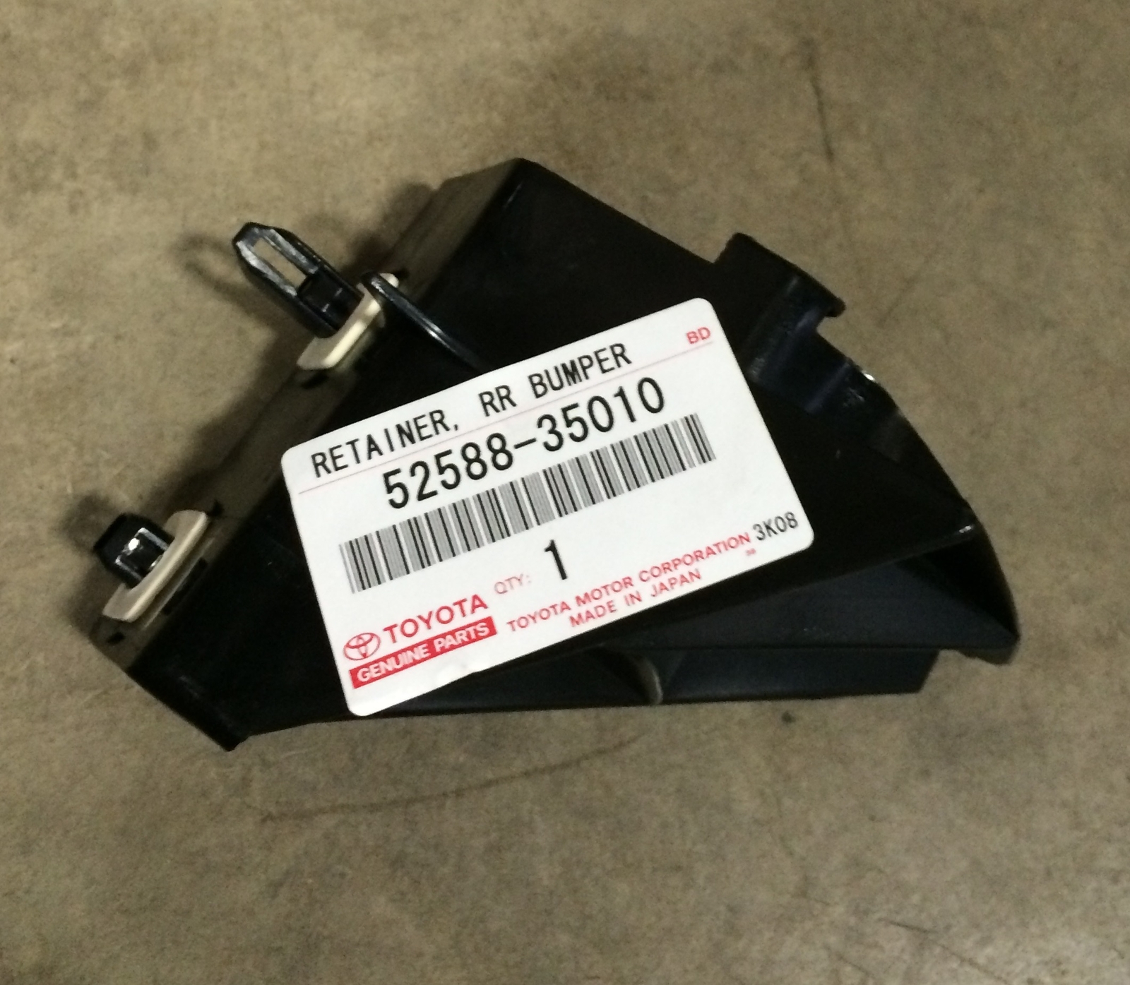 Genuine OEM Toyota 52588-35010 Driver Rear Bumper Cover Retainer 2003 ...